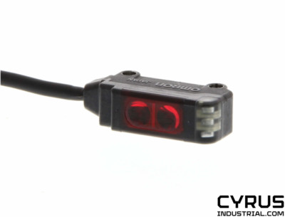 Omron E3T-SL22 Limited Reflective, Sensing distance White paper 50 x 50 ...