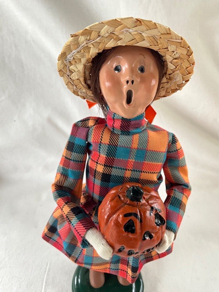 Byers Choice Caroler Fall Harvest Farm Girl w/ Halloween Pumpkin Jack-o ...