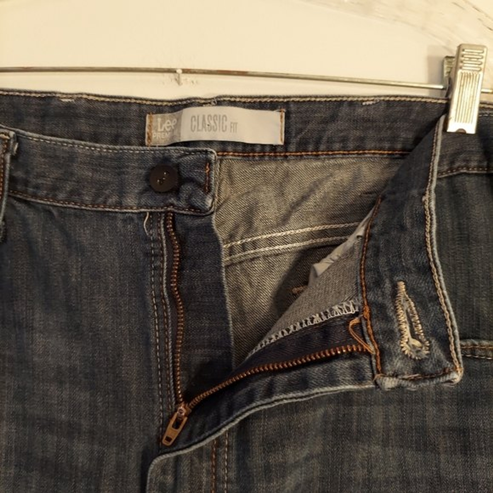 LEE Premium Select Classic Fit Men's Straight Leg Jea… - Gem