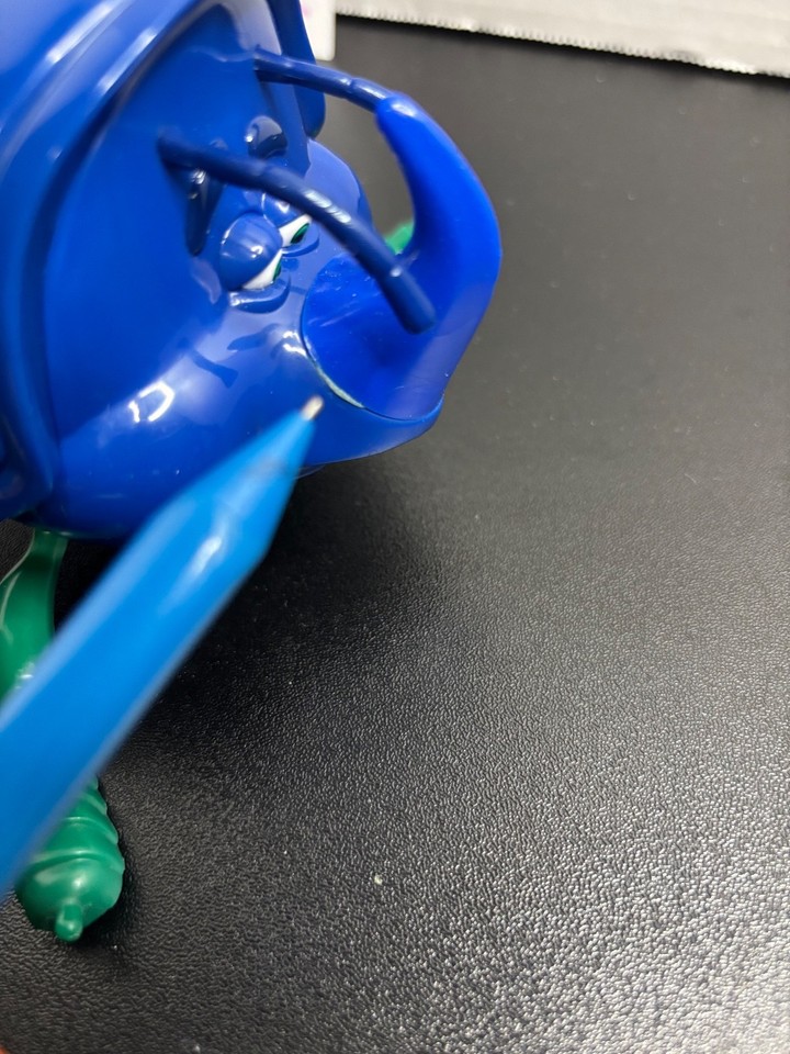 1998 Disney Pixar's A Bugs Life Dim Anthill Battleground Play Set Toy ...