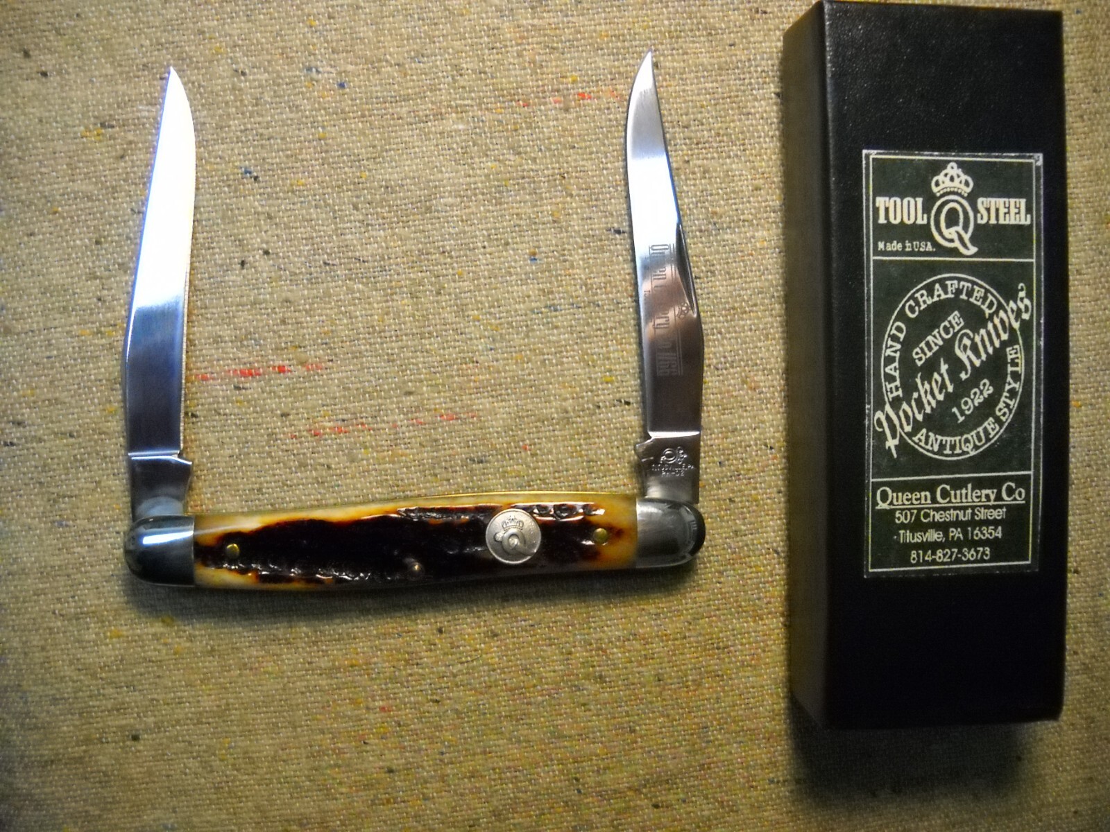 Queen Cutlery Knives - Old Pocket Knives