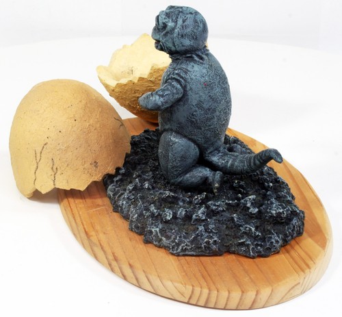 'MINILLA' SON OF GODZILLA KAIJU DIORAMA WITH BROKEN EGGSHELL, 3-1/2 ...