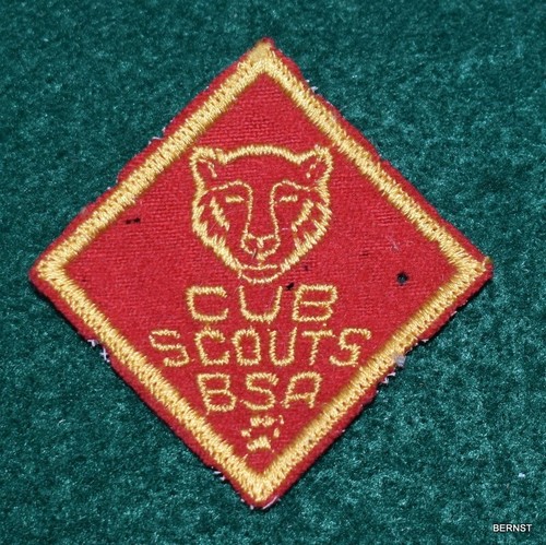 VINTAGE BOY SCOUT - CUB SCOUT FELT BEAR BADGE | eBay