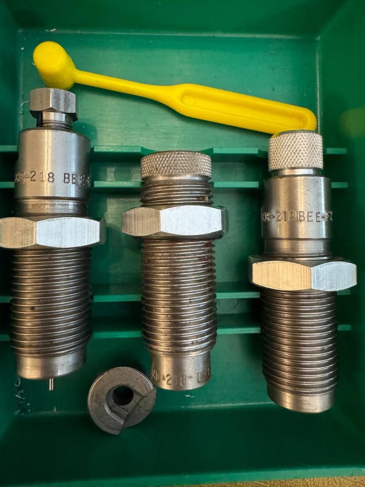Lee Reloading Die Set .218 Bee with shell holder | eBay