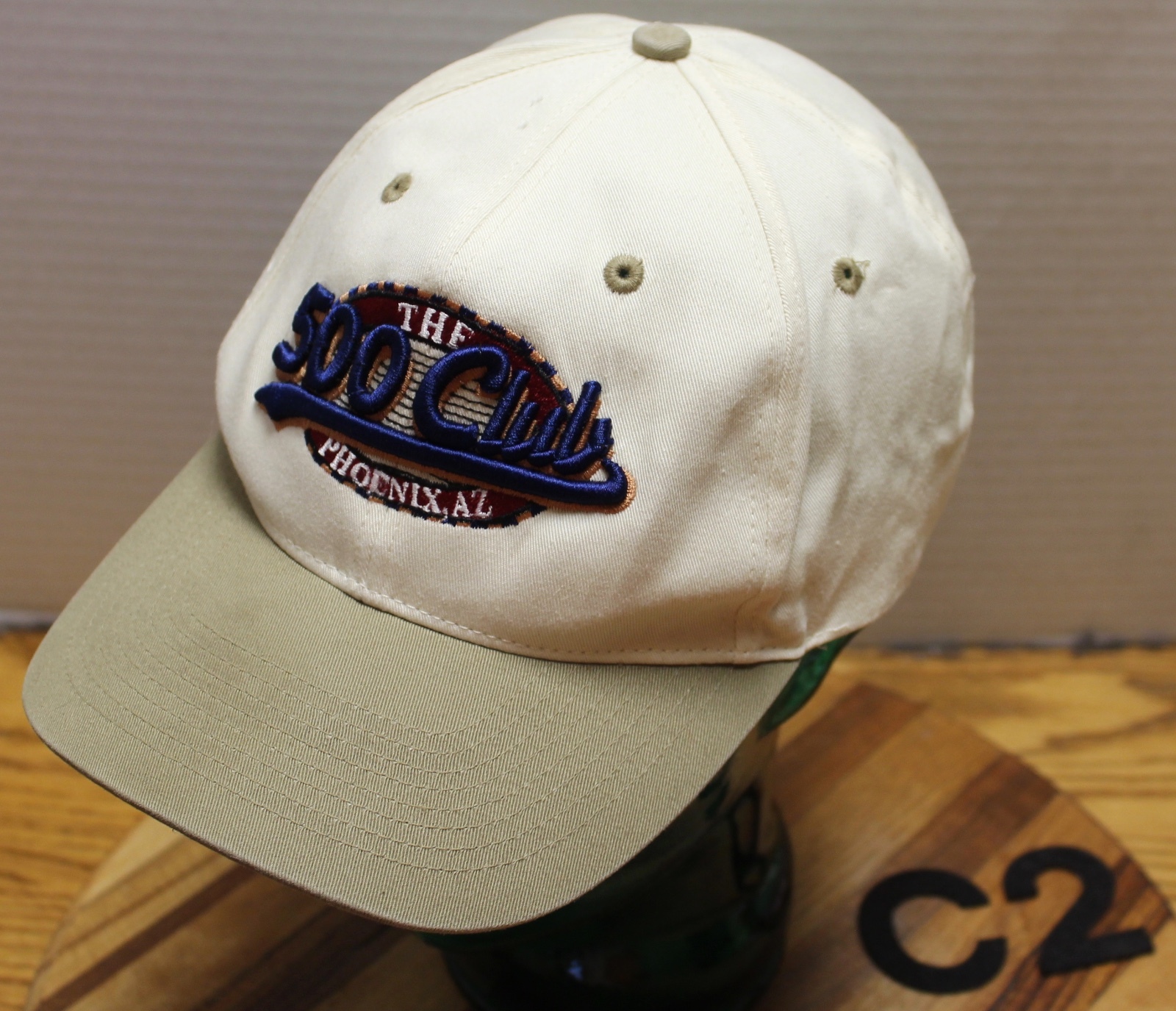 THE 500 CLUB PHOENIX ARIZONA GOLF HAT WHITE & BEIGE STRAPBACK ...