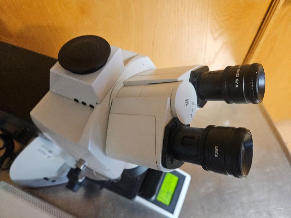 LEICA DM4000 B UPRIGHT CLINICAL RESEARCH MICROSCOPE DM 4000-B W/ 4 ...
