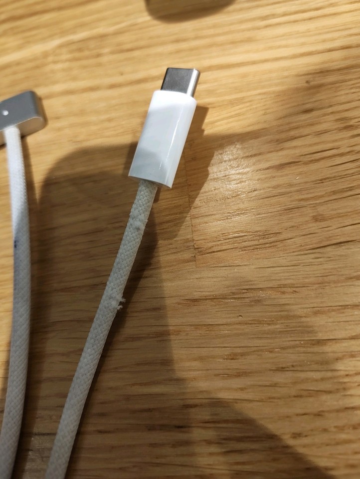 Genuine Apple MagSafe 3 to USB-C Cable 2m – Used, Fully Working | eBay