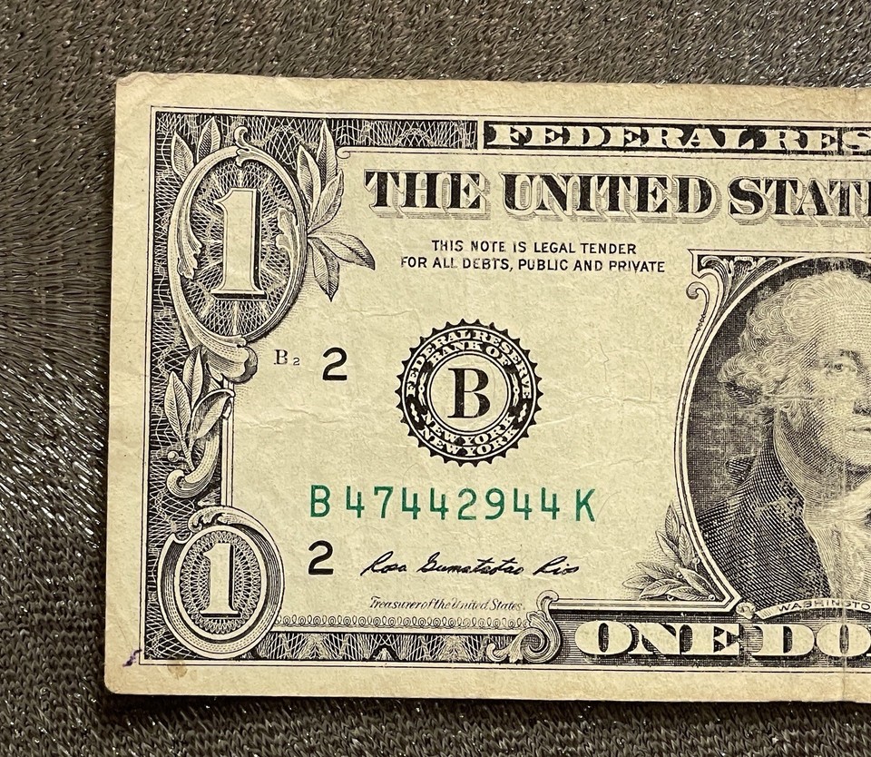2009 $1 Dollar Bill Serial Number B47442944K - 5 Of A Kind - Misaligned ...