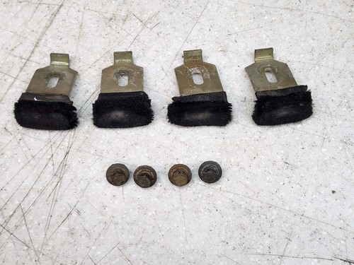 82 92 Camaro Trans Am SET WINDOW GLASS FELTS Guides 89 87 Firebird 88 ...