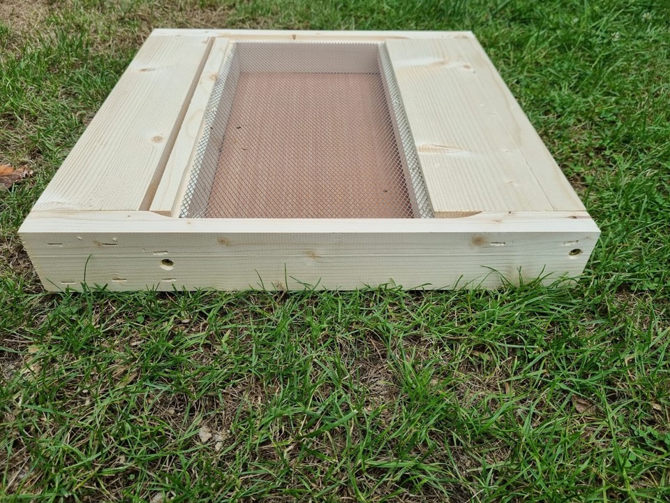 National Bee hive floor with bottom entrance | eBay UK
