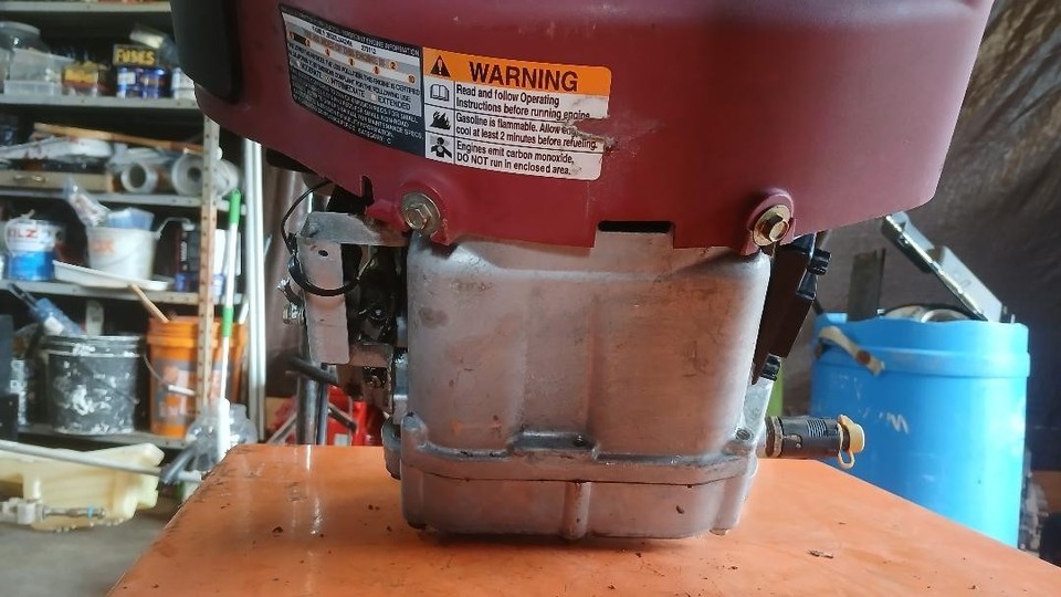 BRIGGS & STRATTON 9 HP I/C INTEK ENGINE 1''x3'' Shaft | eBay