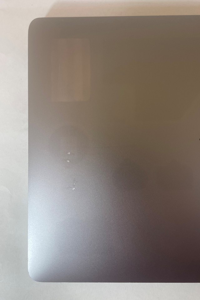 Apple A1932 MacBook Air 2018 Intel i5-8210Y 8GB/128GB SSD Sonoma O.S ...