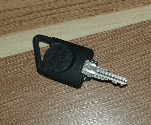 HEPCO & BECKER Schlüssel Nummer 82 / Hepco&Becker Kofferschlüssel Key ...