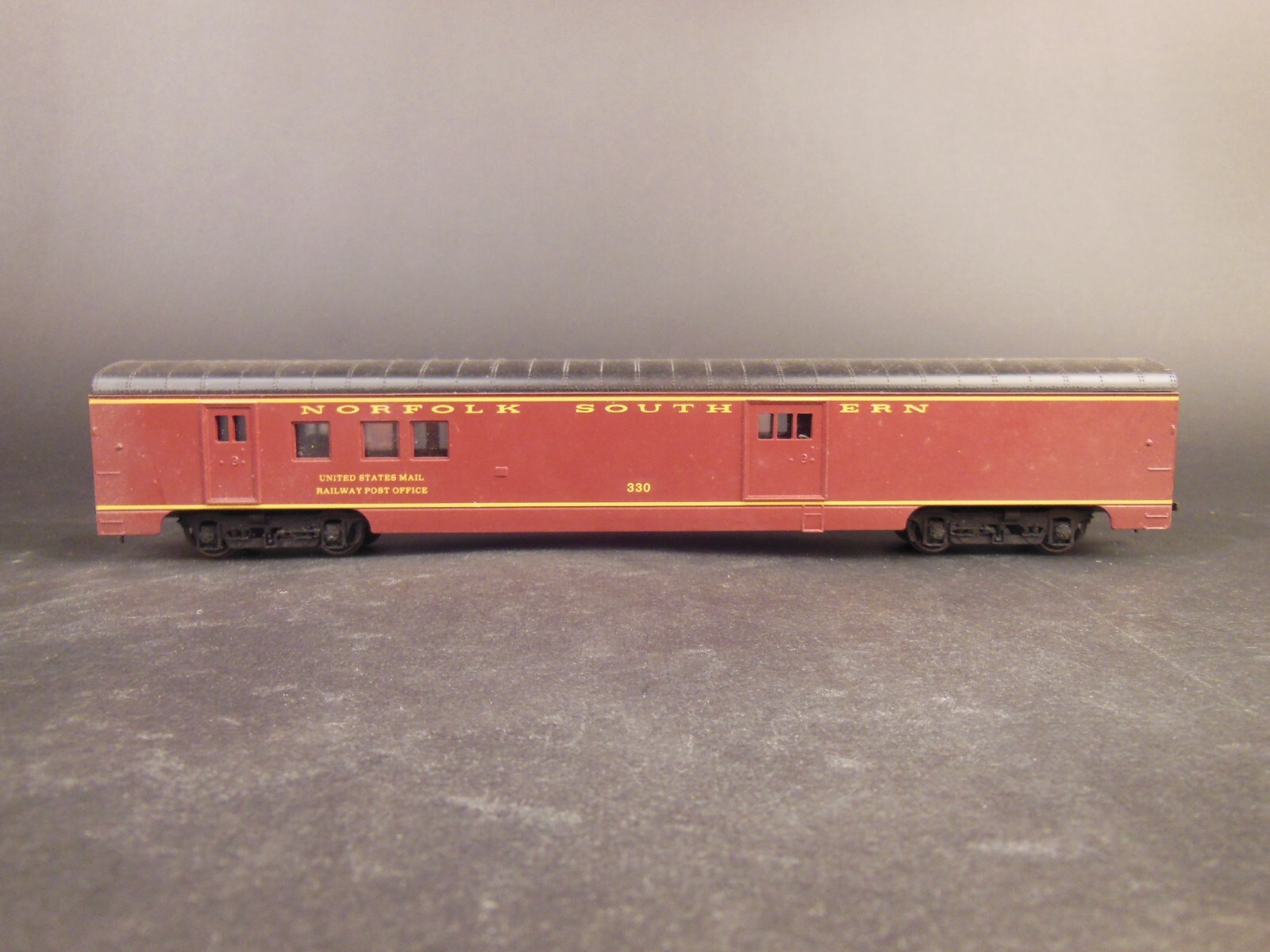 HO SCALE NORFOLK SOUTHERN 330 SMOOTH SIDE RPO | eBay