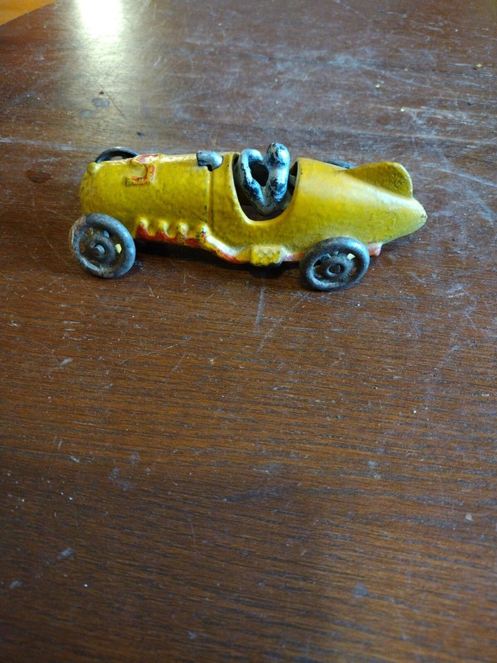 Vintage 5" Hubley Cast Iron Fishtail #5 Racer Indy Race Car W/ Driver ...