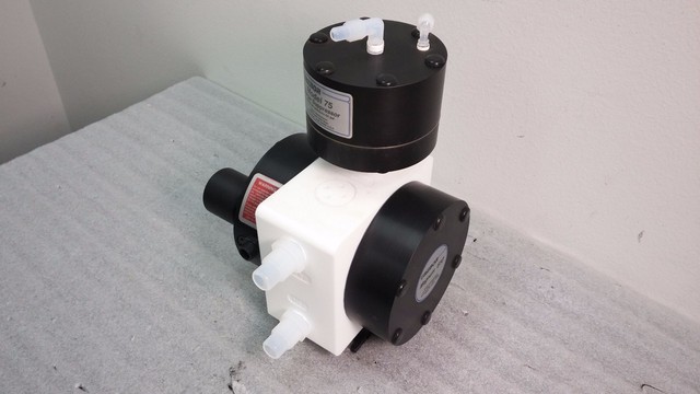 Trebor Magnum 610 Ultra High Purity Chemical Pump w/ Model 75 Surge ...