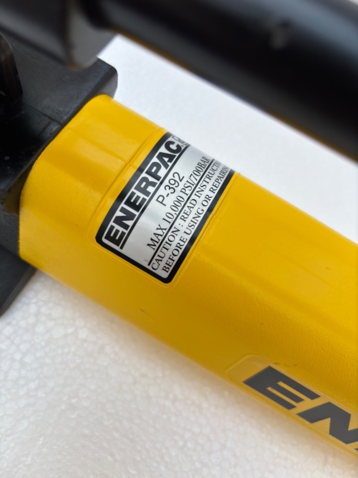 Enerpac P-392 2 Speed Lightweight Hand Pump 10.000PSI 700.BAR | eBay ...