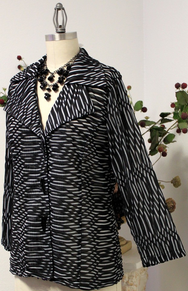New Wave Textured Fabric Jacket Artsy, Chic and Dressy for any season ...