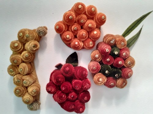 Vtg Handmade Pipe Cleaner Magnets Grapes Banana Orange Pineapple Set of ...