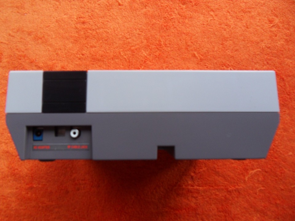 fully working NINTENDO NES CONSOLE + super mario 1, 2 & 3 - model NESE ...