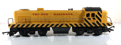 Tri-ang Railways R155 TR Yellow 7005 Diesel Switcher Locomotive OO ...