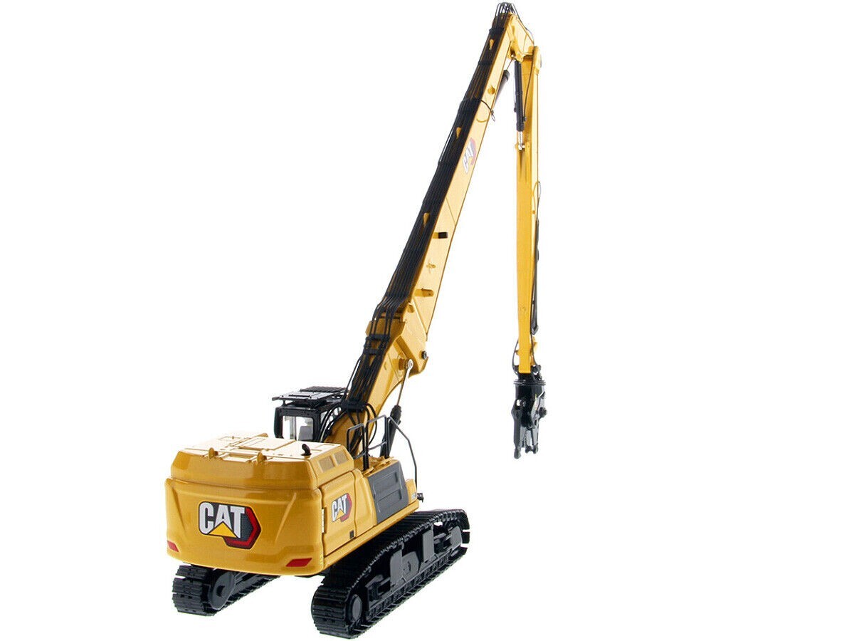 Cat 352 UHD Demolition Excavator - Diecast Masters 1:50 Scale Model ...