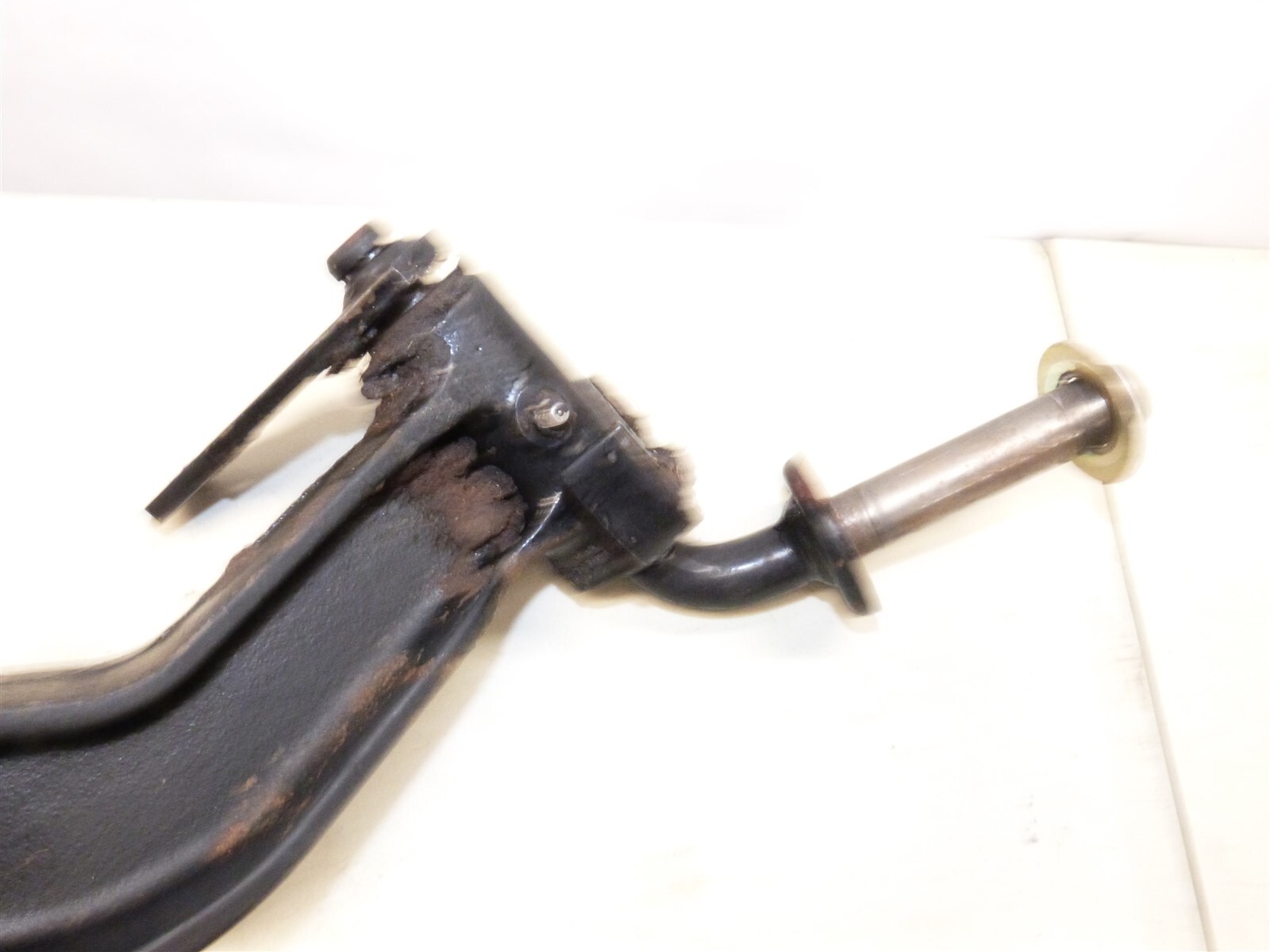 John Deere LT-150 160 170 190 180 Mower Front Axle & Spindles | eBay