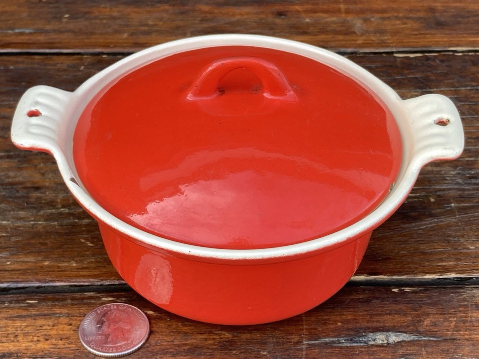 Griswold Cast Iron #67 Serving Casserole Dish In Red And White Enamel ...