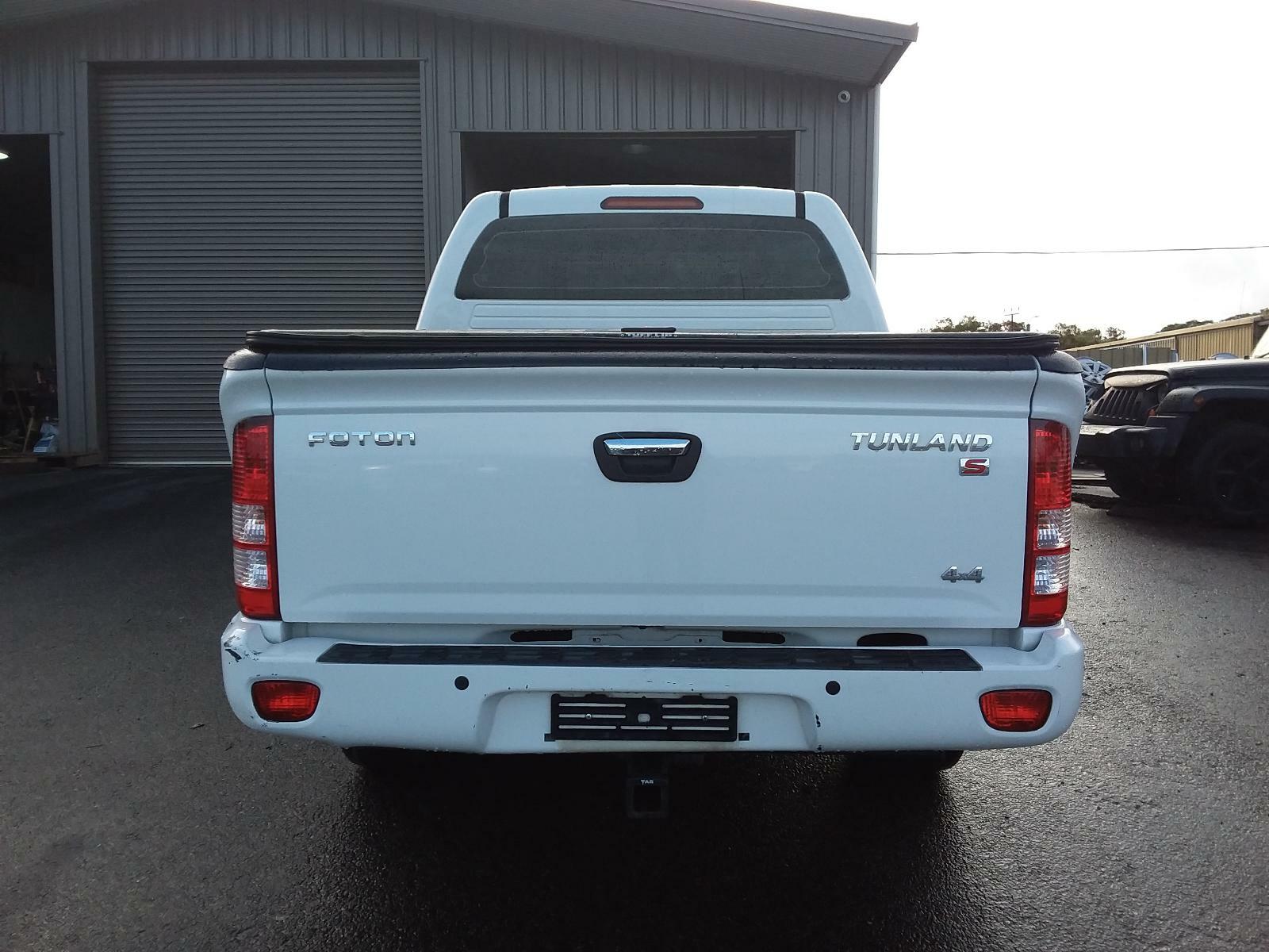 FOTON TUNLAND HIGH LEVEL STOPLIGHT P201, 10/12-12/20 | eBay