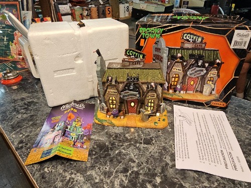 2014 Lemax Spooky Town Collection Coffin Cafe #45675 | eBay