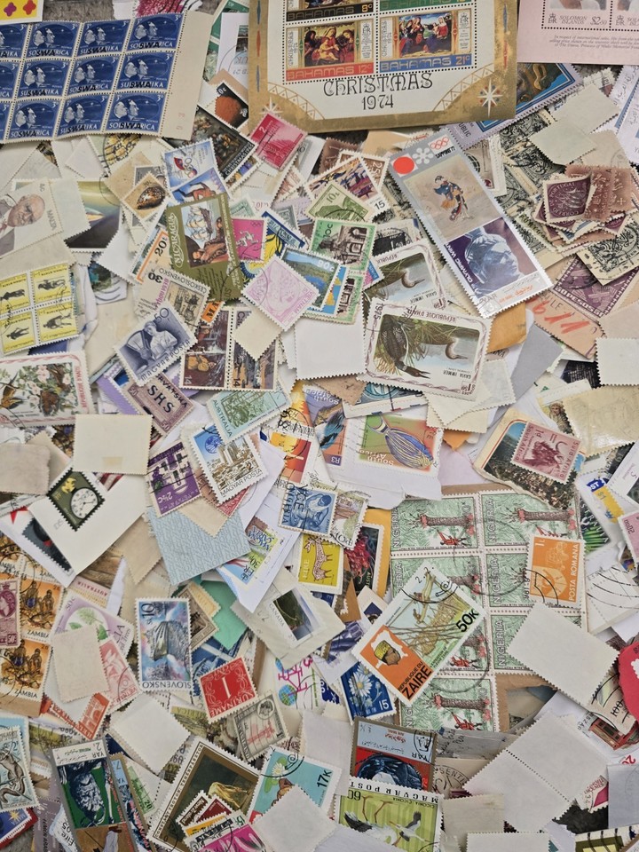 1kg On & Off Paper Stamps Worldwide Many Countries Blocks OP Great ...