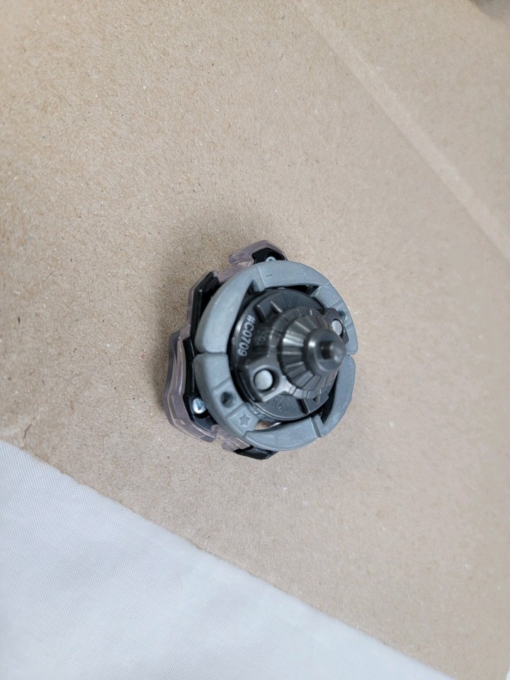 Valtryek Valkyrie V1 Wing Accel Black Beyblade HASBRO BURST | eBay