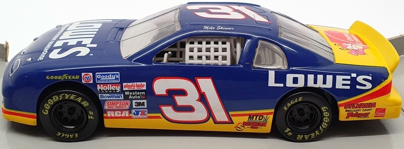 Winners Circle 1/24 Scale 55522 - Stock Car Chevy #31 M.Skinner Nascar ...