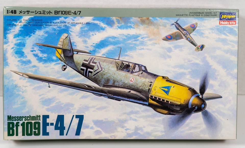 NIB Messerschmitt Bf109 E-4/7 WWII German Fighter Model Kit Hasegawa 1: ...