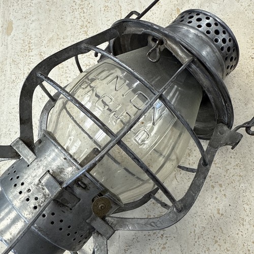 Adams & Westlake ADLAKE Pat. 1905 Union Pacific Railroad Lantern | eBay