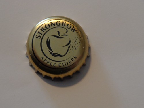 Bière Bouteille Couronne Casquette ~ ~ Strongbow Rigide Doré Apple ...