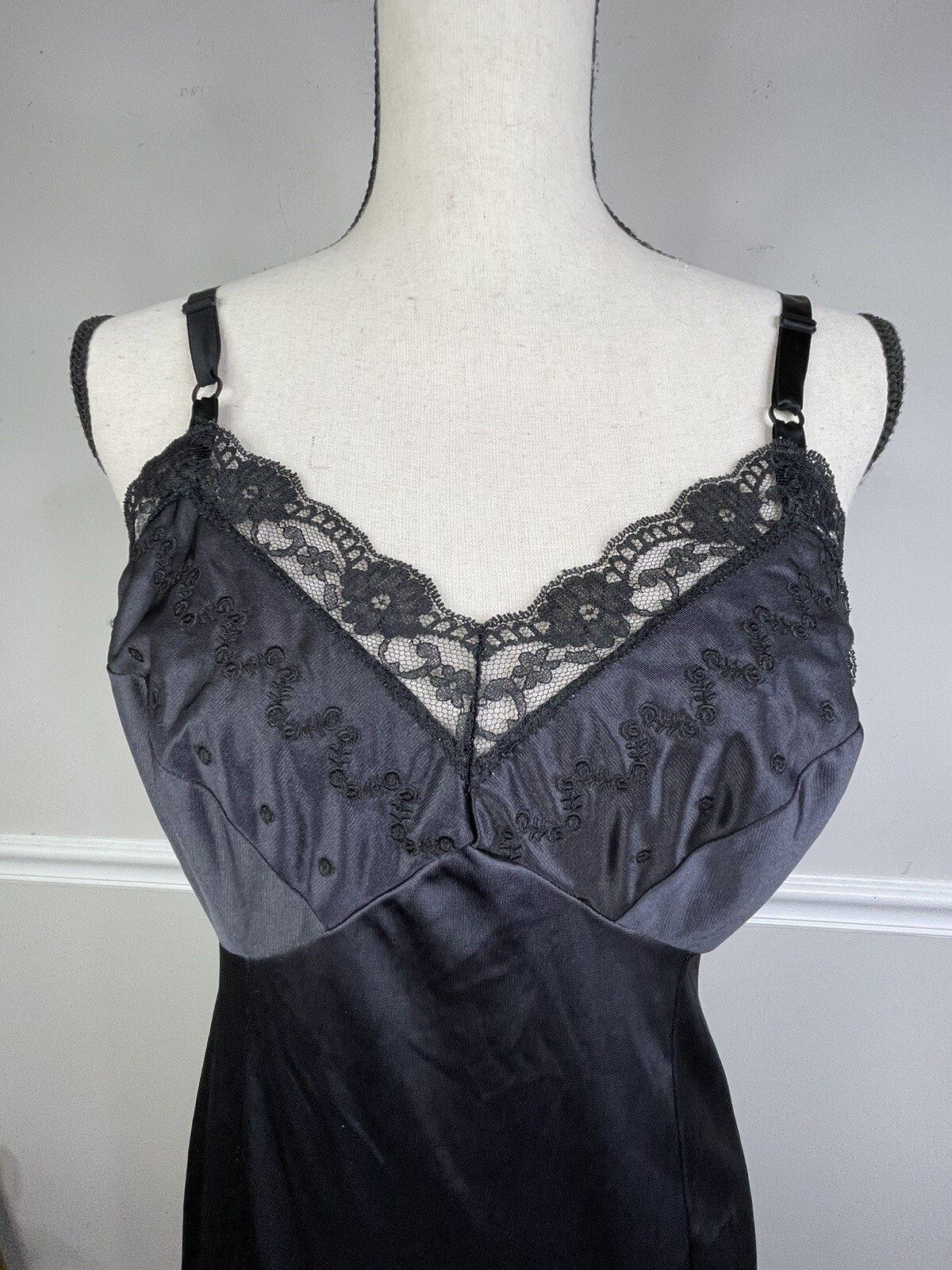 Vintage Sears Slip Full Slip Sexy Black Lace Lingeri… - Gem