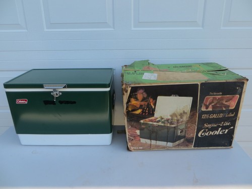 VINTAGE COLEMAN SNOW-LITE METAL COOLER GREEN ICE CHEST 22.5" x 13.5” x ...