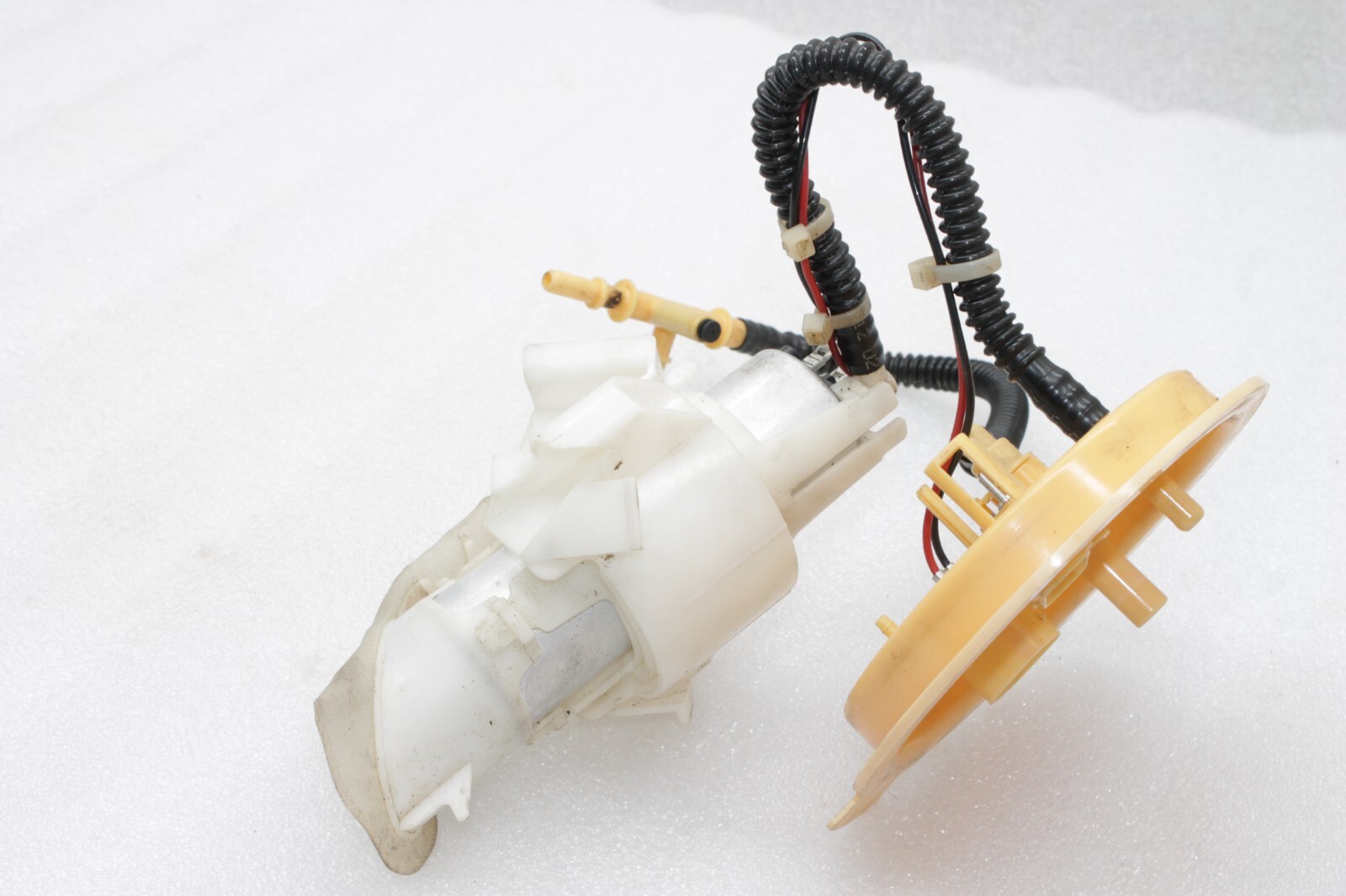 Original BMW F10 F11 usw. Kraftstoffpumpe Diesel 16117260648, 7260648 ...