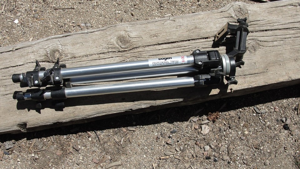 Bogen by Manfrotto 3011 Professional Tripod with #3025 Head VG | eBay