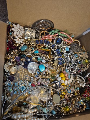 25 lb Jewelry Lot Repurpose, Recycle,Reuse For Crafts-Large Flat Rate ...