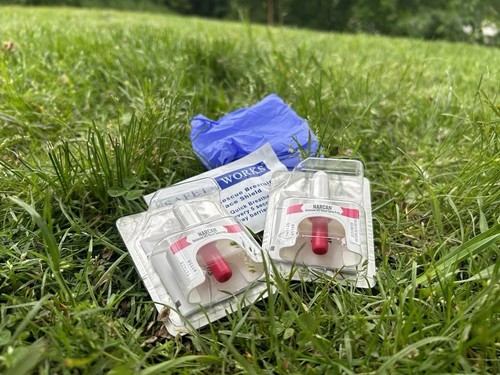 Overdose Narcan Rescue kit inc Naloxone, gloves and Rescue breathing ...