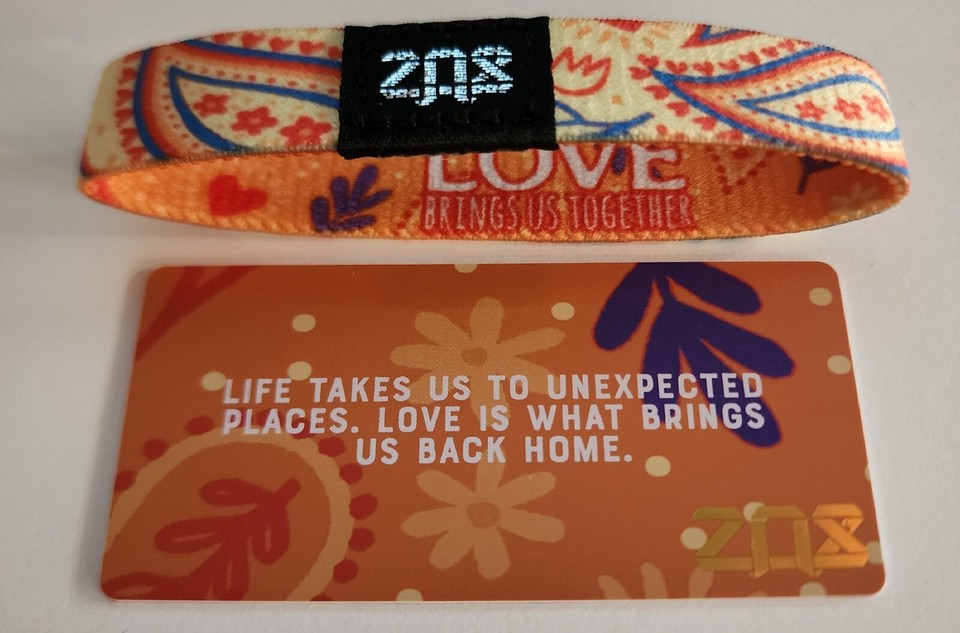 Zox Reversible Single - LOVE BRINGS US TOGETHER #485 - LG - Paisley ...