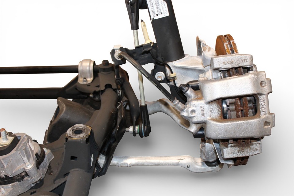 BMW 3-Series F30 2.0L Turbo B47D AWD OEM RHD Front Subframe Brakes ...