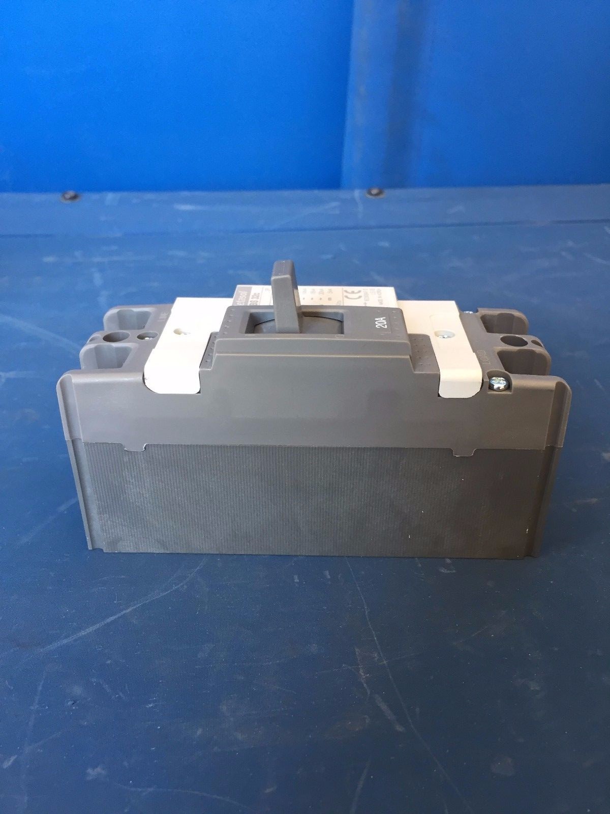 LS METASOL ABS 32C 20A 240V 2P CIRCUIT BREAKER | eBay