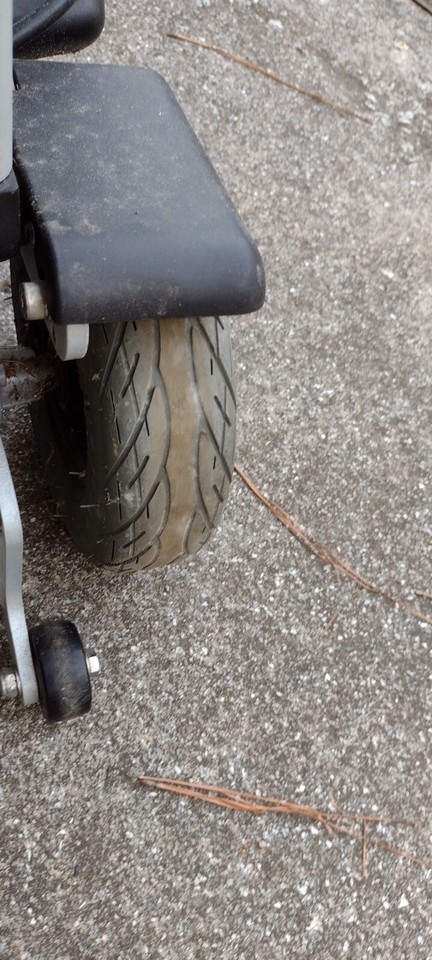 ZINGER FOLDABLE ELECTRIC WHEELCHAIR NEEDS BATTERY-ALSO UNTESTED FROM ...