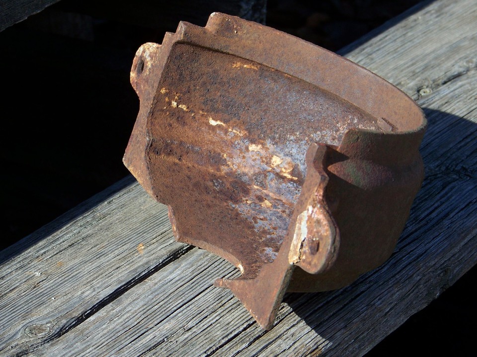 Antique No 31 Stover Burr Grain Mill Hit Miss Engine Flat Belt Cast ...