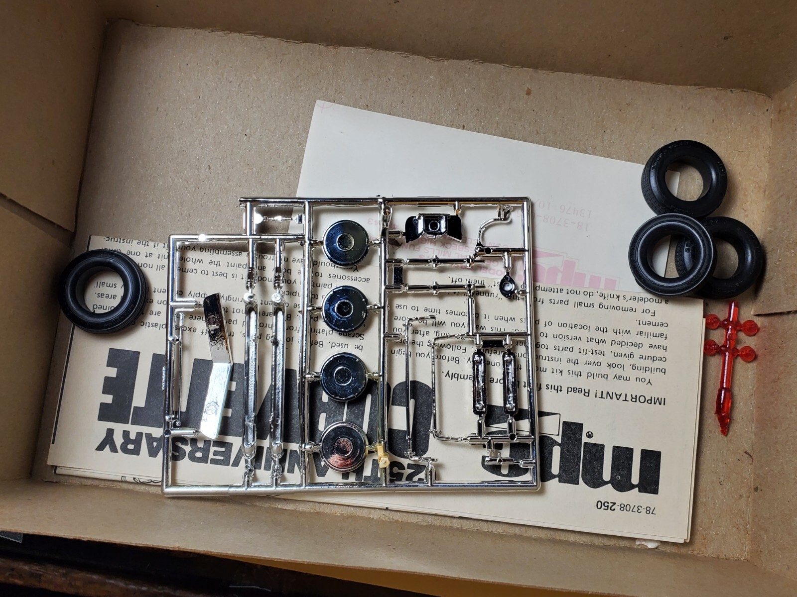 1977 MPC 25th Anniversary 1978 Corvette 1:25 Scale Plastic Model Car ...