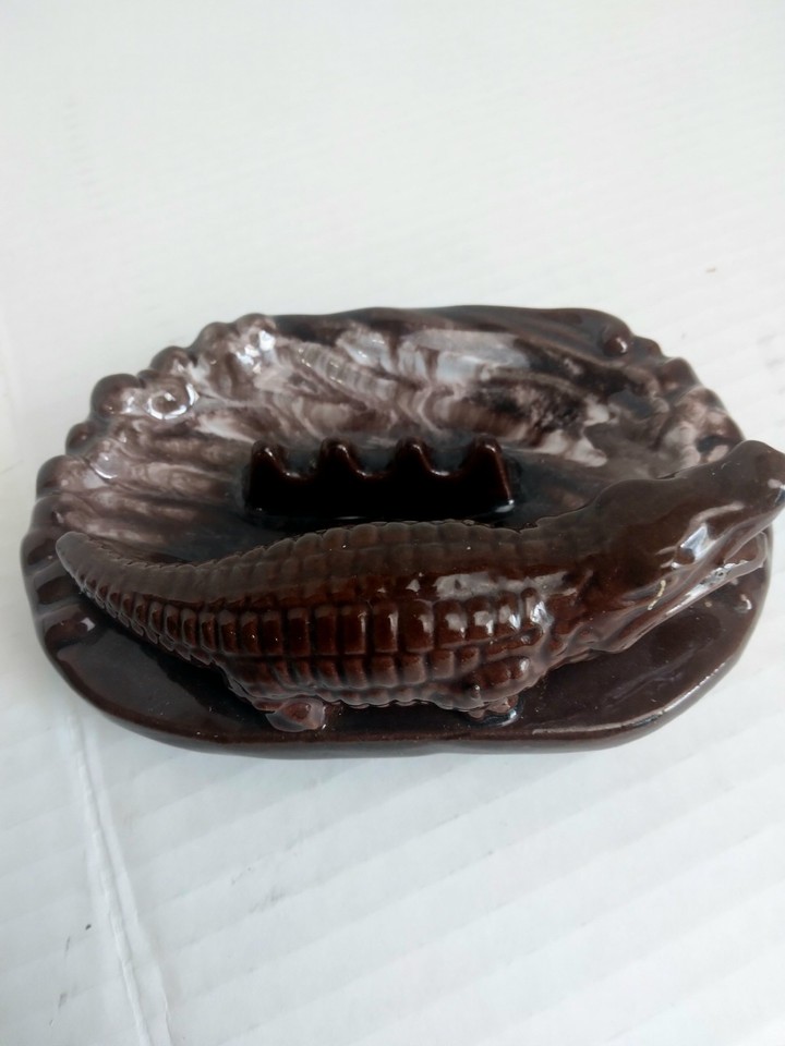Vintage Carrib Florida Souvenir Ashtray Alligator Brown Ceramic Glaze ...