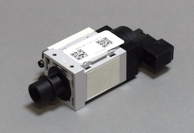 FESTO 531029 mit MS4-EE-1/4-V24-S 527709 659588 MS4-SD5 AD7 527703 ...